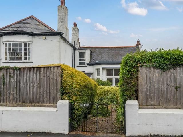 2 bedroom bungalow for sale