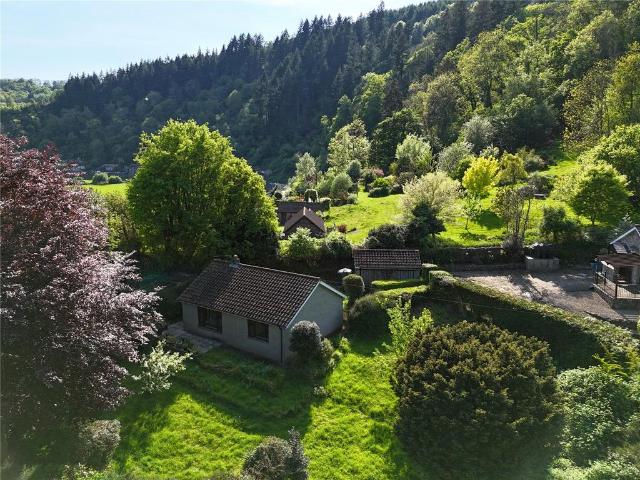 2 bedroom bungalow for sale