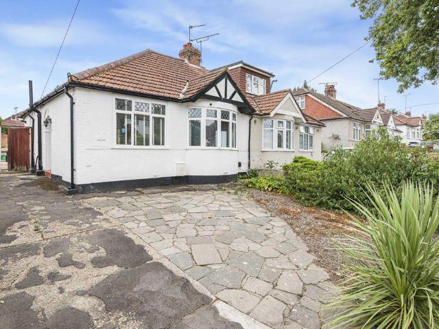 2 bedroom bungalow for sale