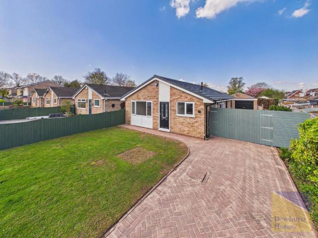 2 bedroom bungalow for sale