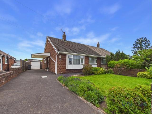 2 bedroom bungalow for sale