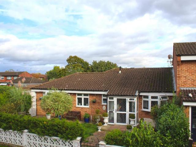 2 bedroom semi detached bungalow for sale