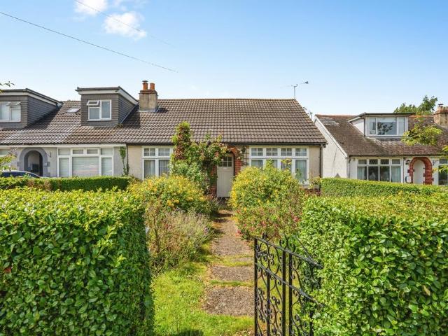 2 bedroom bungalow for sale