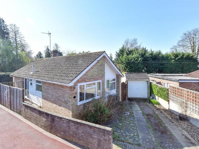 2 bedroom bungalow for sale