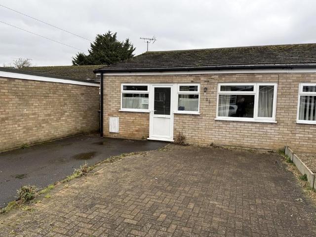 2 bedroom bungalow for sale