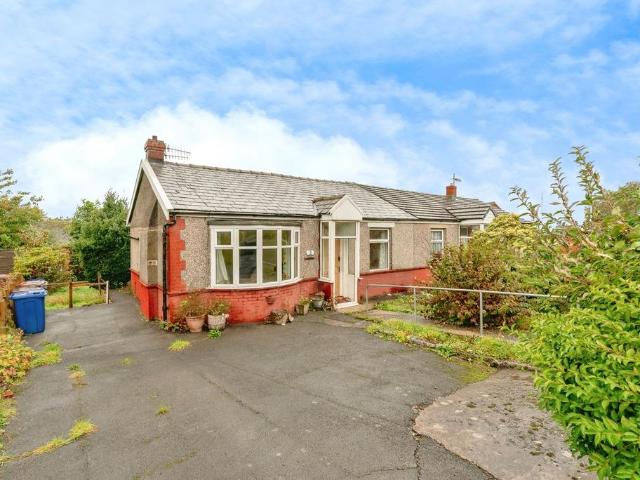 2 bedroom bungalow for sale