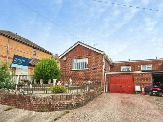 2 bedroom bungalow for sale