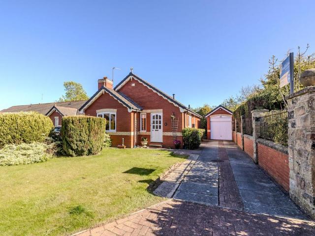 2 bedroom bungalow for sale