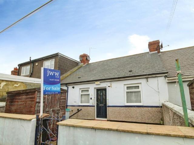 2 bedroom bungalow for sale
