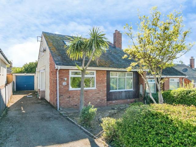 2 bedroom bungalow for sale
