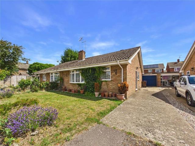 2 bedroom bungalow for sale
