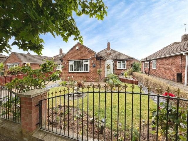 2 bedroom bungalow for sale
