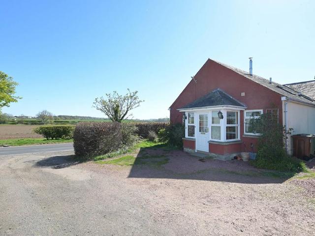 2 bedroom bungalow for sale