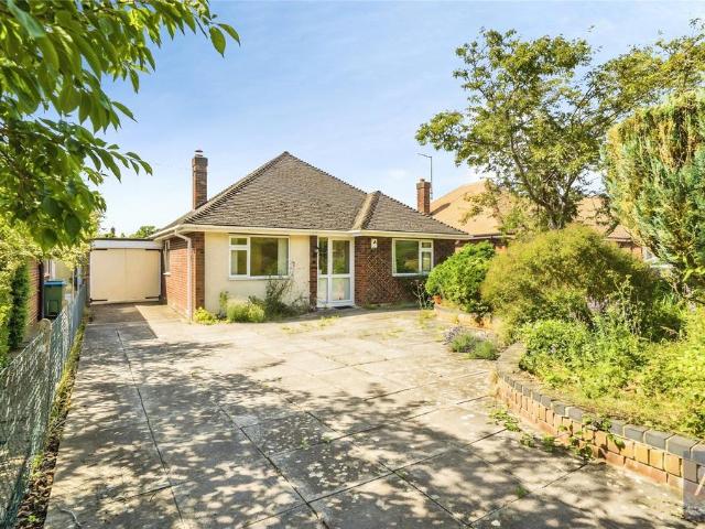 2 bedroom bungalow for sale