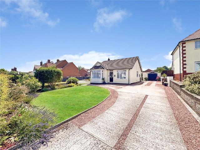 2 bedroom bungalow for sale
