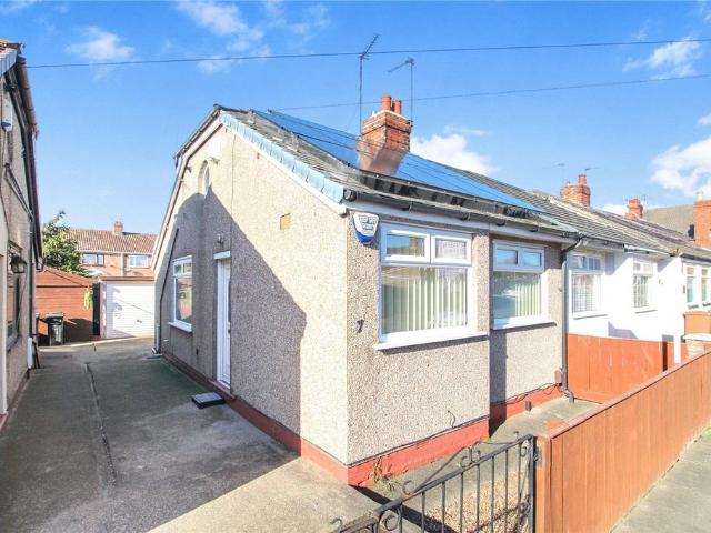 2 bedroom bungalow for sale