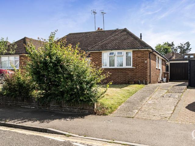 2 bedroom bungalow for sale