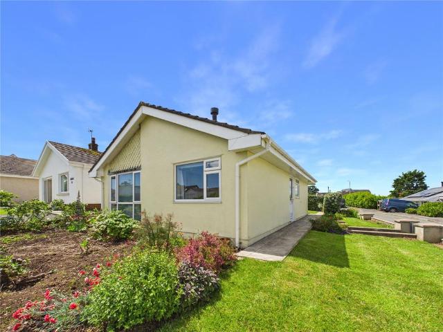 2 bedroom bungalow for sale