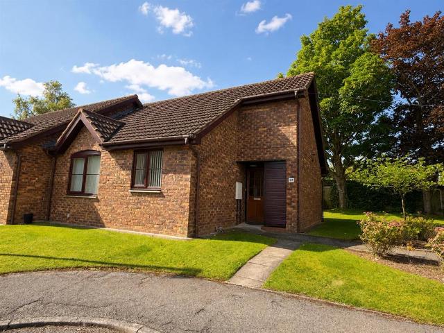 2 bedroom bungalow for sale