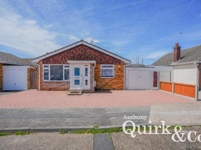2 bedroom bungalow for sale