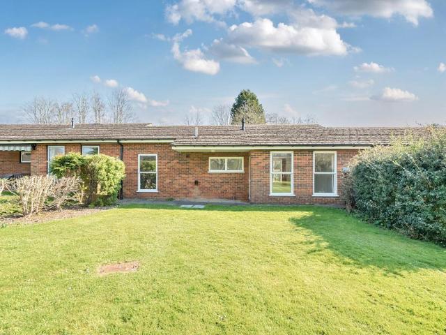 2 bedroom bungalow for sale