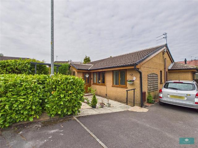 2 bedroom bungalow for sale