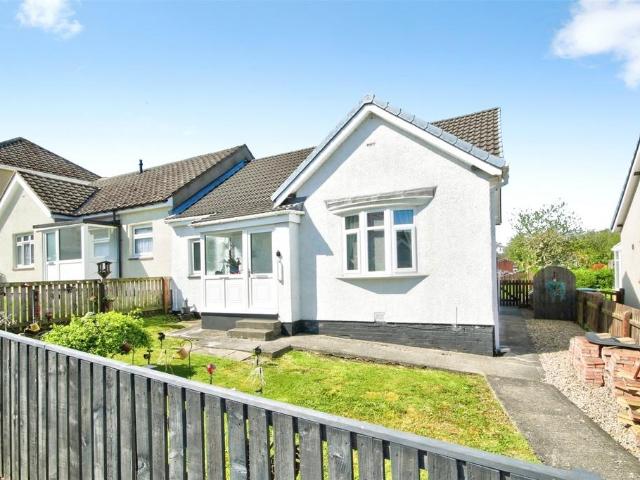2 bedroom bungalow for sale