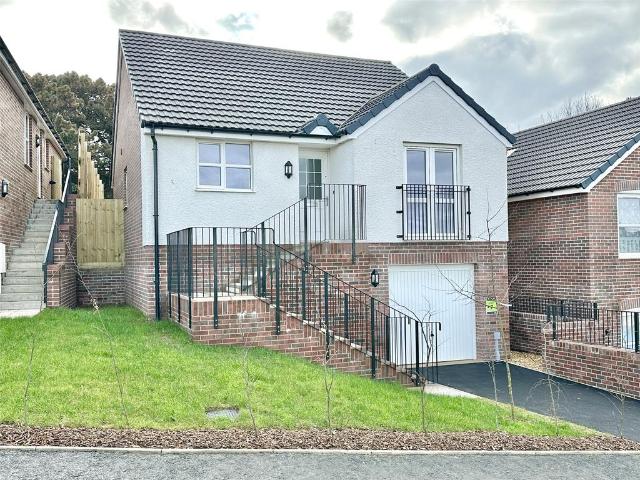 2 bedroom bungalow for sale