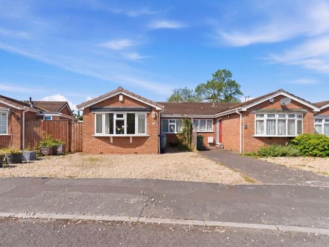2 bedroom bungalow for sale