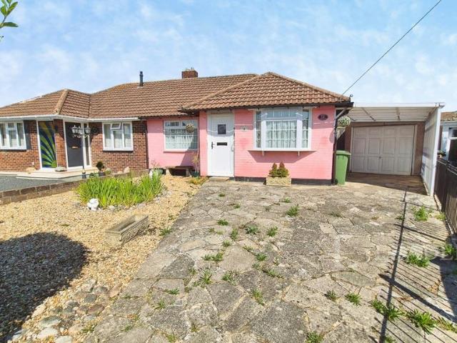 2 bedroom bungalow for sale