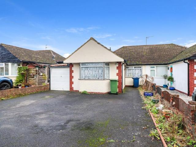 2 bedroom bungalow for sale