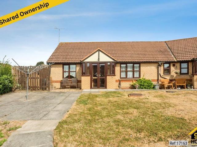 2 bedroom bungalow for sale