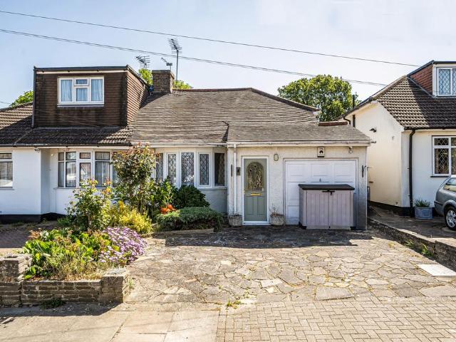 2 bedroom bungalow for sale