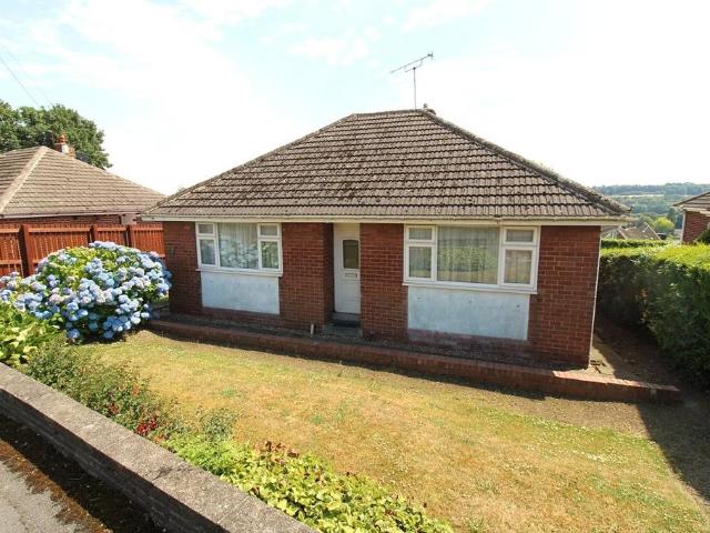 2 bedroom bungalow for sale