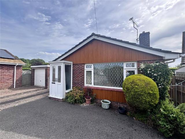 2 bedroom bungalow for sale