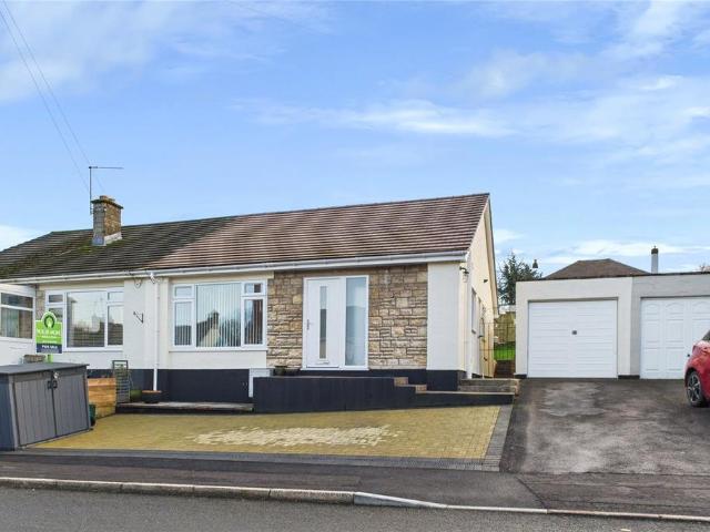 2 bedroom bungalow for sale