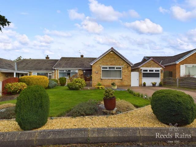 2 bedroom bungalow for sale