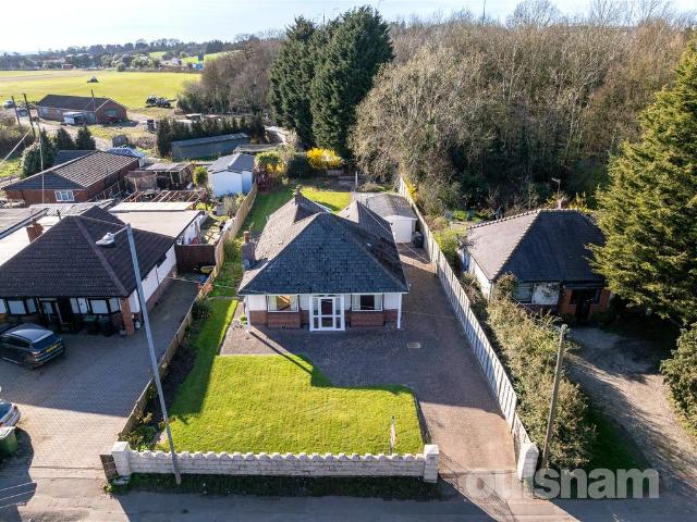 2 bedroom bungalow for sale