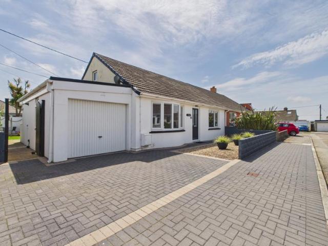 2 bedroom bungalow for sale