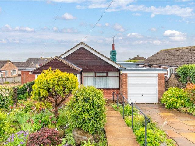 2 bedroom bungalow for sale
