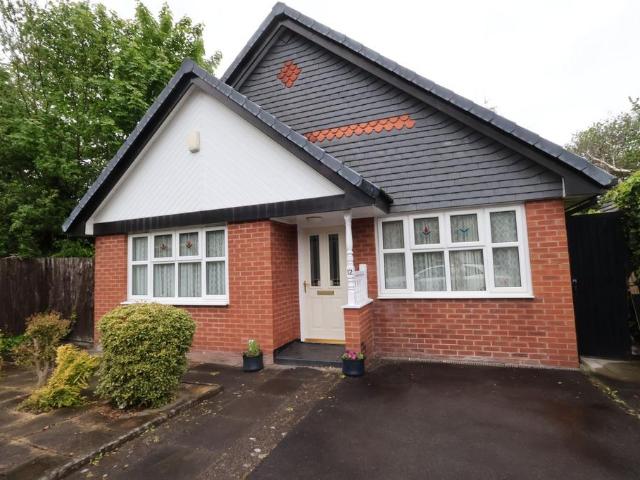 2 bedroom bungalow for sale