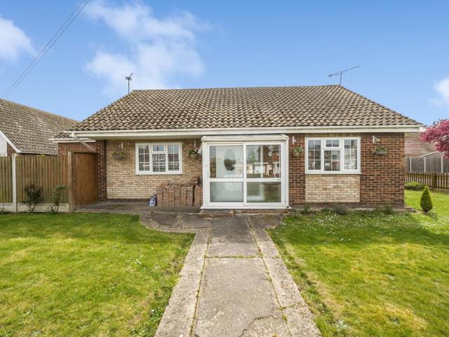 2 bedroom bungalow for sale