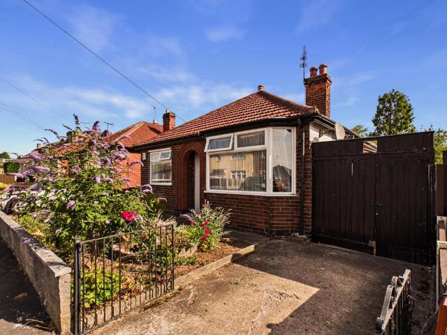 2 bedroom bungalow for sale