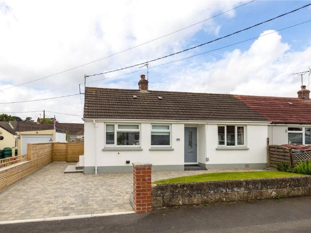 2 bedroom bungalow for sale