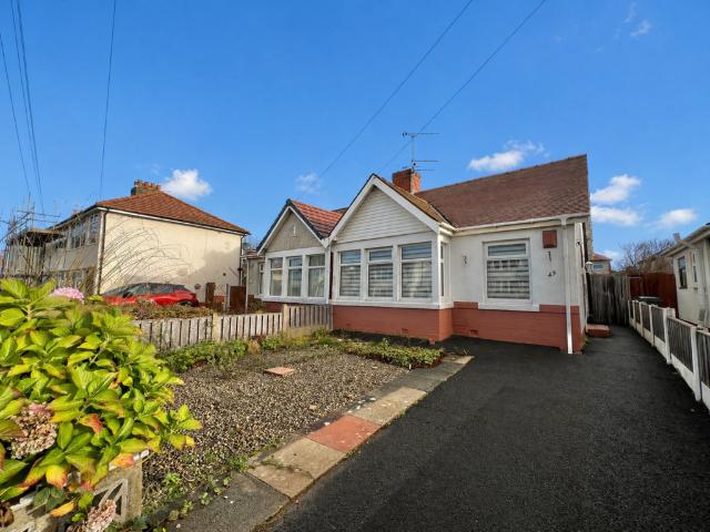 2 bedroom bungalow for sale