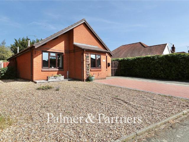 2 bedroom bungalow for sale