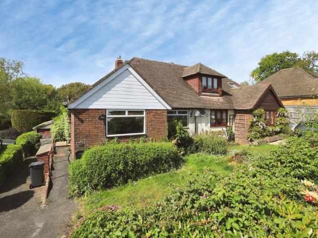 2 bedroom bungalow for sale