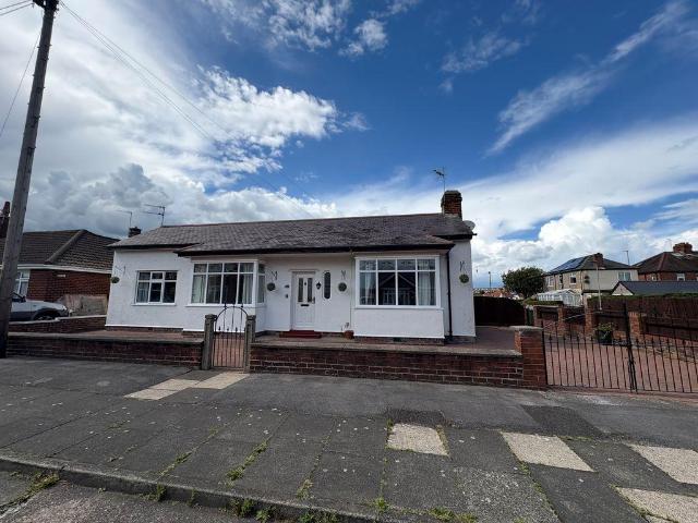 2 bedroom bungalow for sale