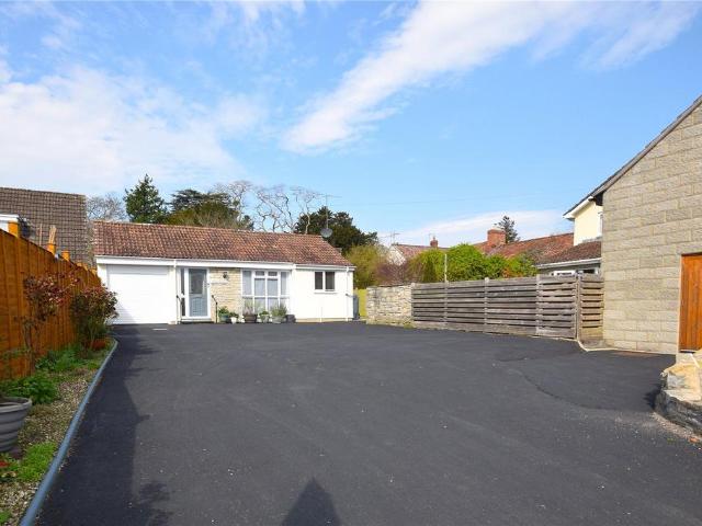 2 bedroom bungalow for sale