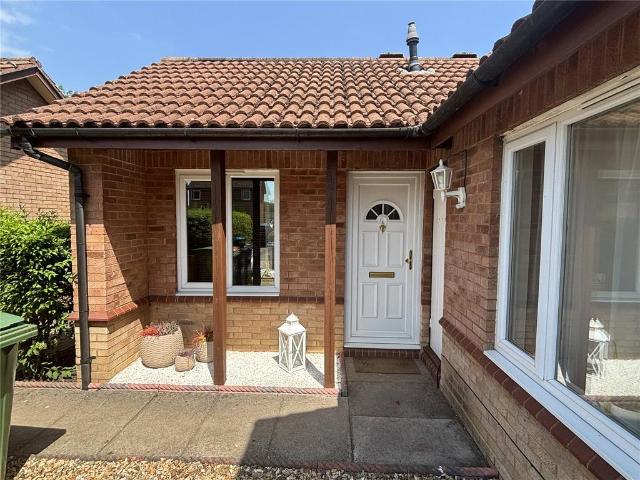2 bedroom bungalow for sale